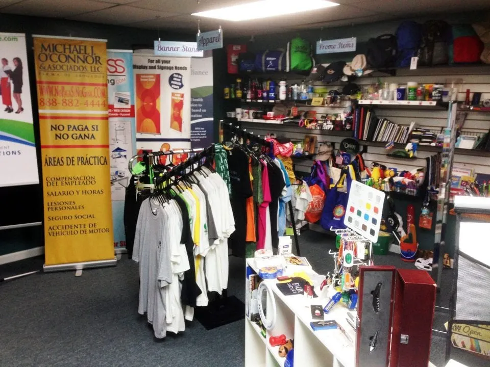 Custom & Free Brochure Printing - Topclassprinting.com